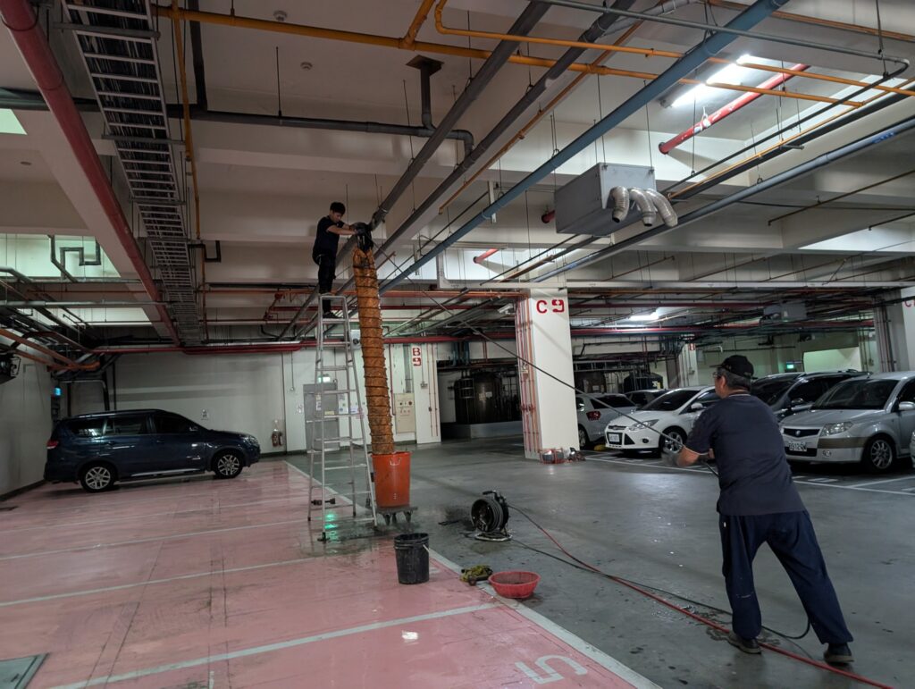 水刀通管配合內視鏡檢查徹底解決被水泥堵塞的幹管 - 久大管道工程有限公司